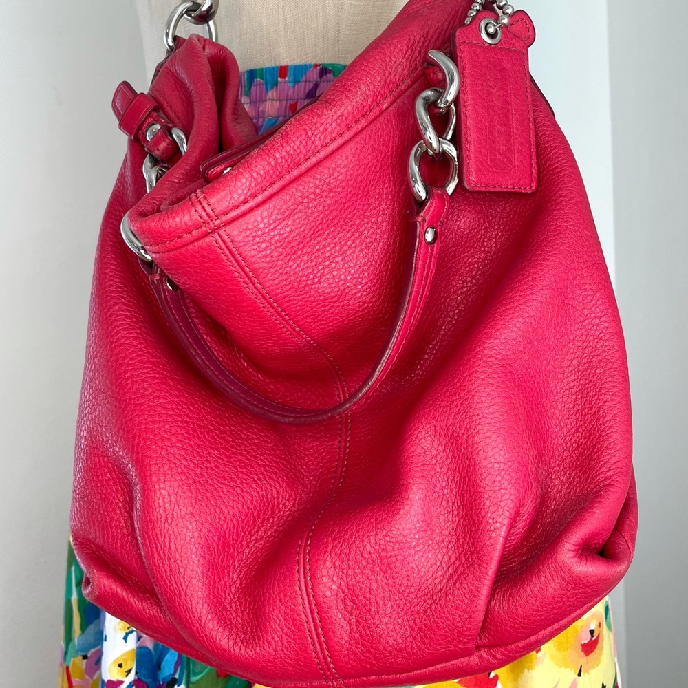 Coach Pebbled Leather Shoulder Hobo Bag Cherry - Gem